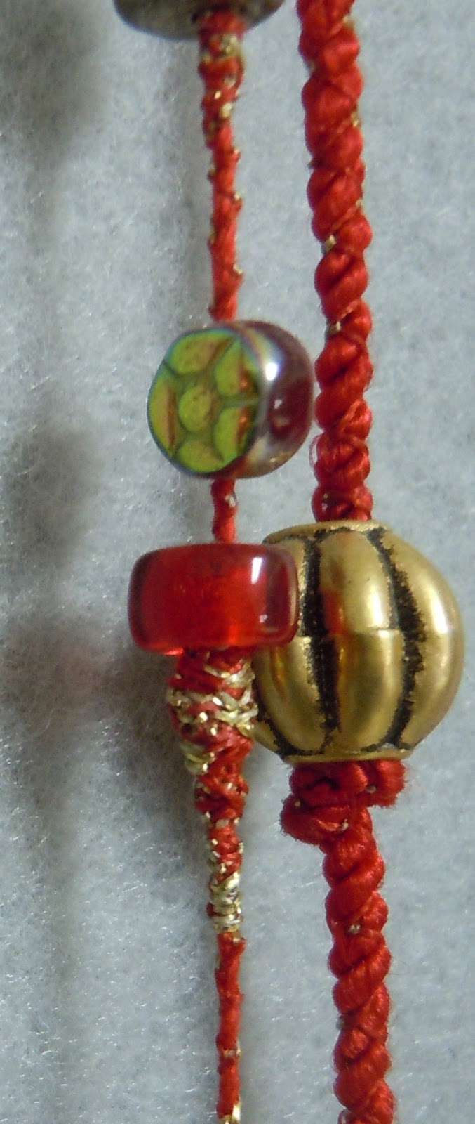 Art With a Needle: Sewn jewelry