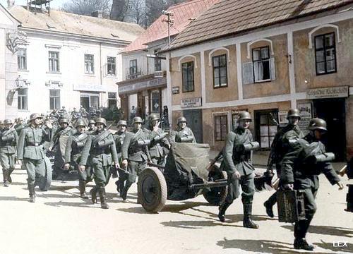 ILLUSTRATED HISTORY: RELIVE THE TIMES: Images Of War, History , WW2 ...