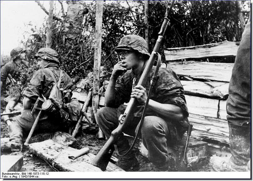 ILLUSTRATED HISTORY: RELIVE THE TIMES: Images Of War, History , WW2 ...