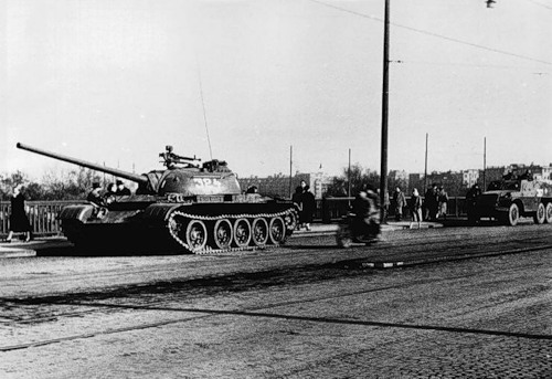 ILLUSTRATED HISTORY: RELIVE THE TIMES: Images Of War, History , WW2 ...