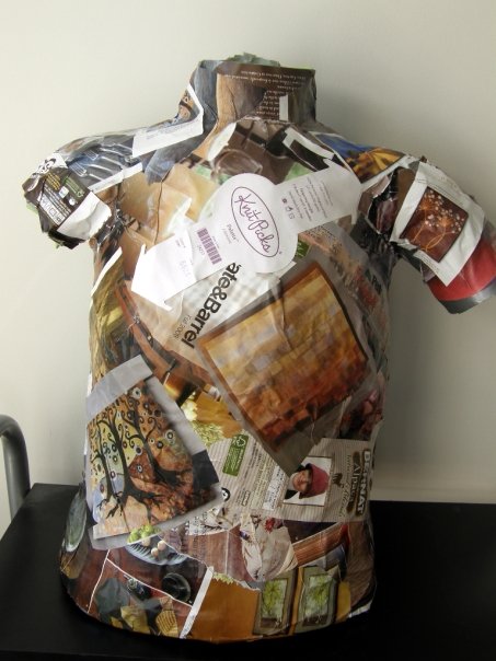 jaykayknits: DIY - Decoupaged Dress Form