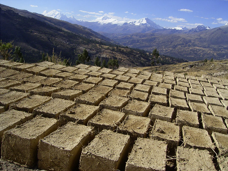 epistemologia arquitectura: El adobe, ventajas y características térmicas