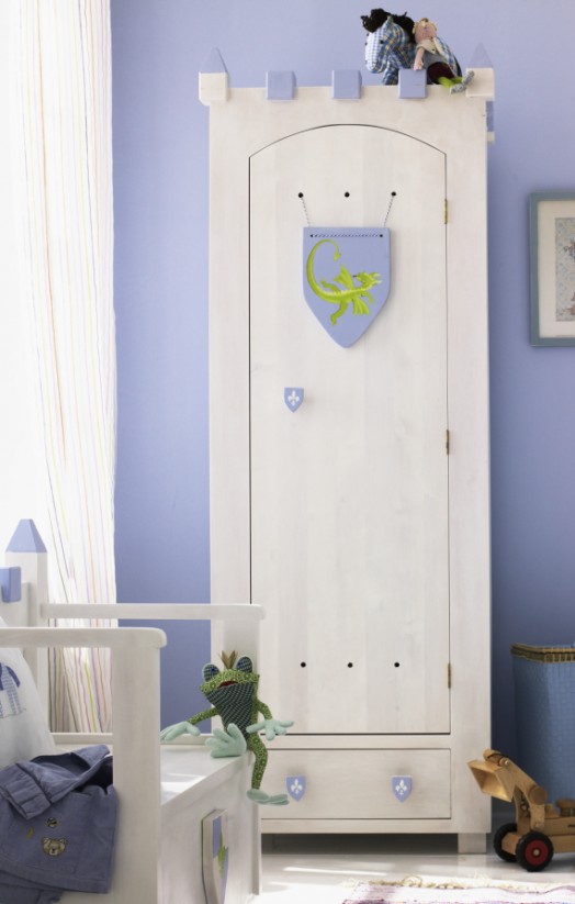 Interior Design for Your Kids: Attractive Cupboards for Kids Room