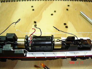 DCCwhistlestop: Decoder Installation – Atlas GP-7 (HO scale)