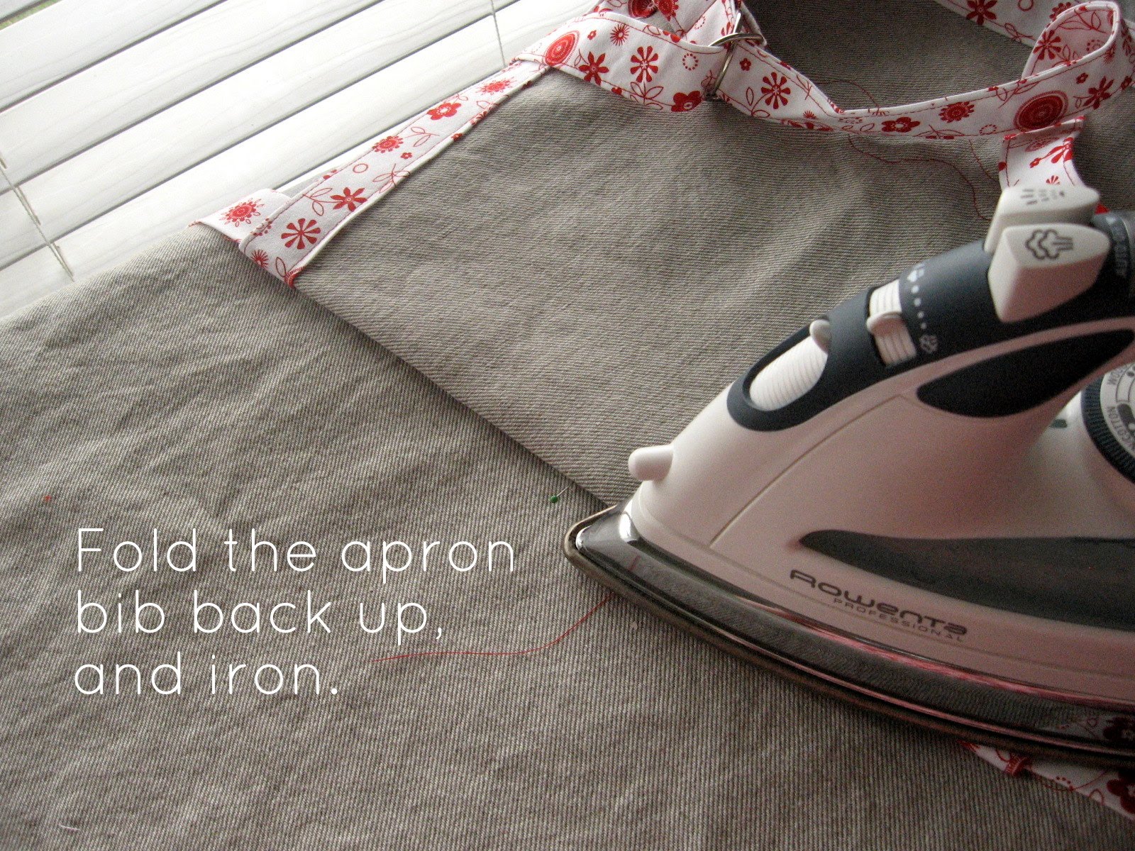 Pickup Some Creativity: Teacher's Coverall Apron Tutorial