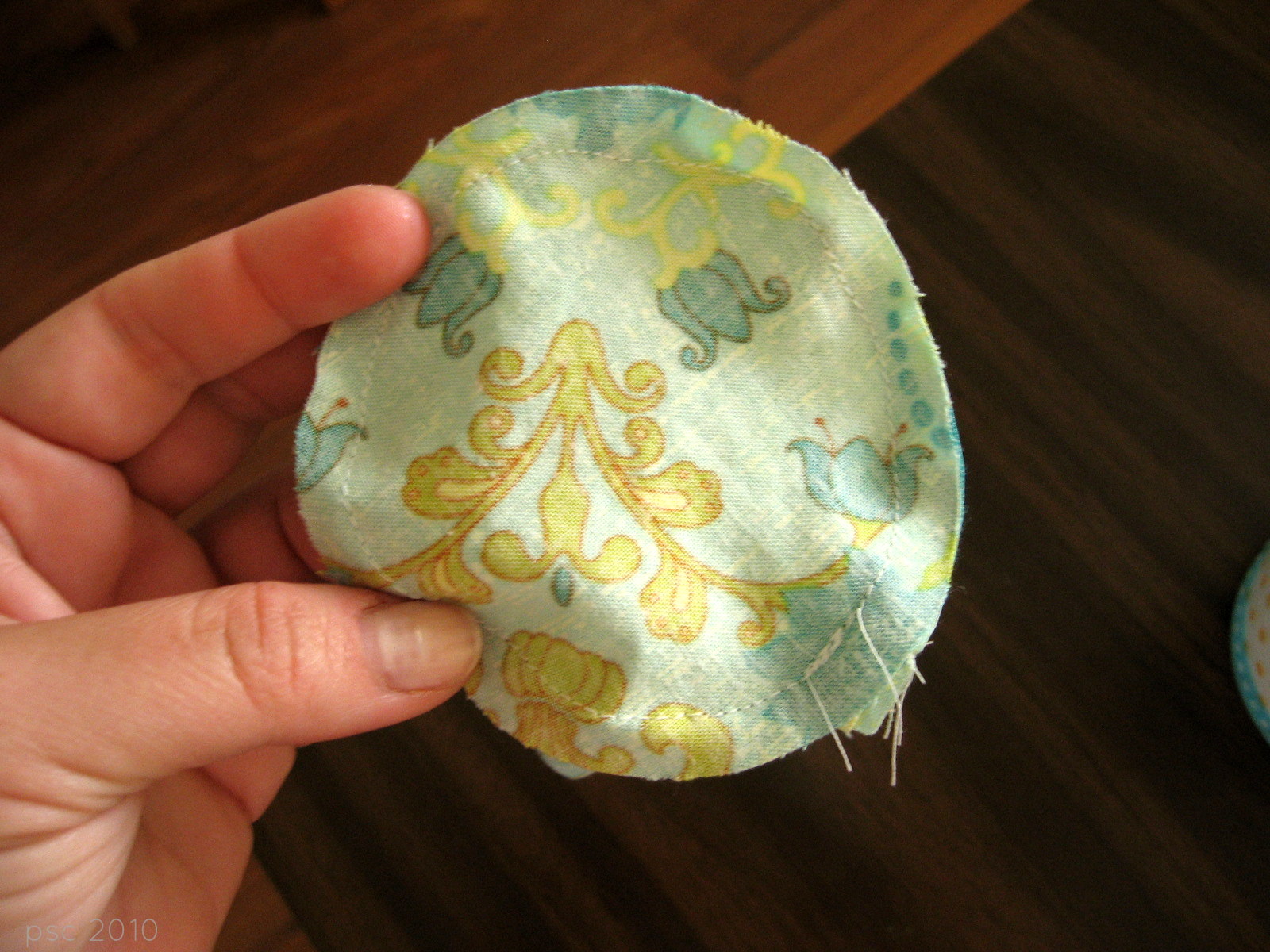 Pickup Some Creativity: Repurposed Fabric-lined Can Tutorial