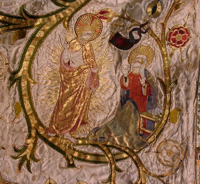 New Liturgical Movement: Sir J. Ninian Comper and the Sisters of Bethany