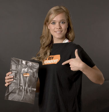 Celebrity Bikini Banyu Asin: The Hot Virginie Claes Was Crowned Miss ...