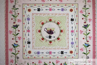 Tropical Applique: The most INCREDIBLE quilt - Sandra Leichner's new ...