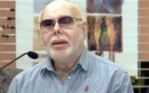 ΓΙΑ ΕΝΑΝ ΚΑΛΥΤΕΡΟ ΚΟΣΜΟ: Ο ΑΝΤΡΕΑΣ ΒΟΥΤΣΙΝΑΣ