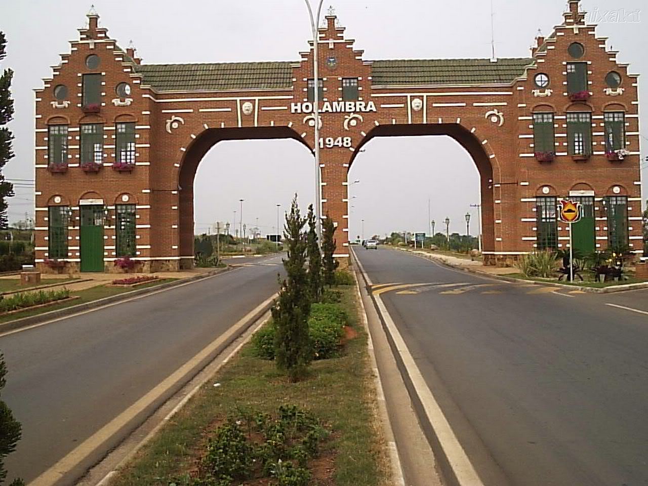 **MIL LUGARES PARA VISITAR**: Holambra_SP