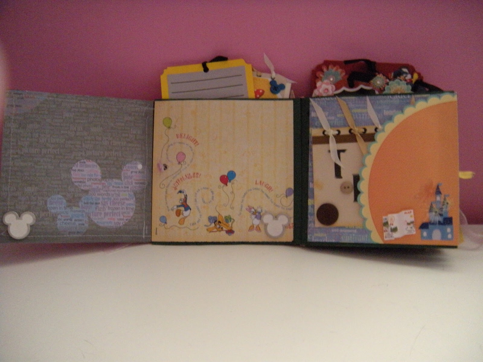 Scrapping With Lisa: Past Projects.