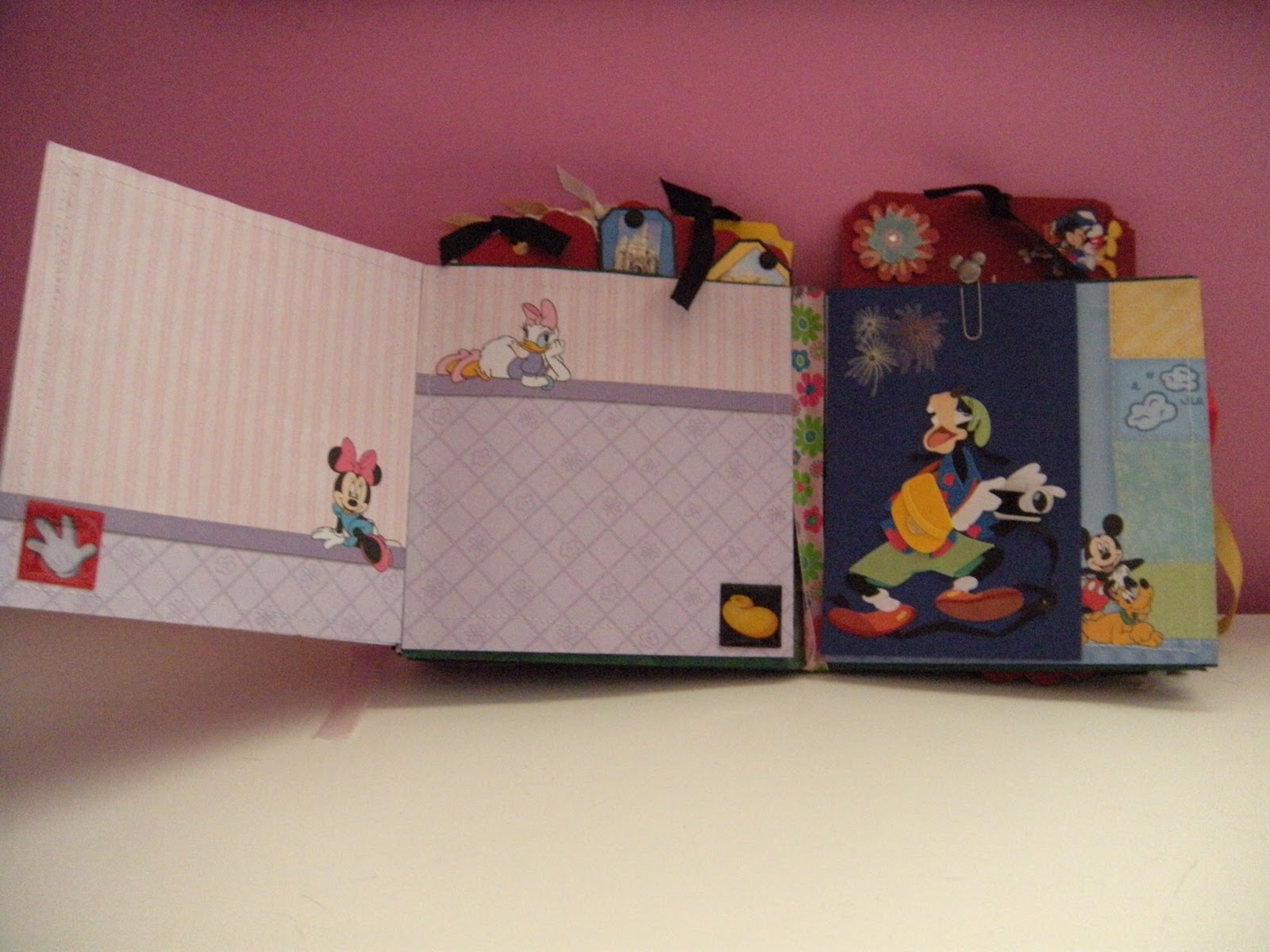 Scrapping With Lisa: Past Projects.