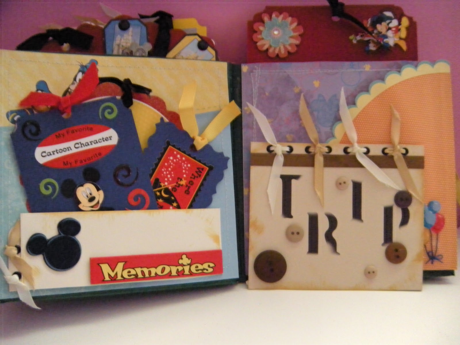 Scrapping With Lisa: Past Projects.