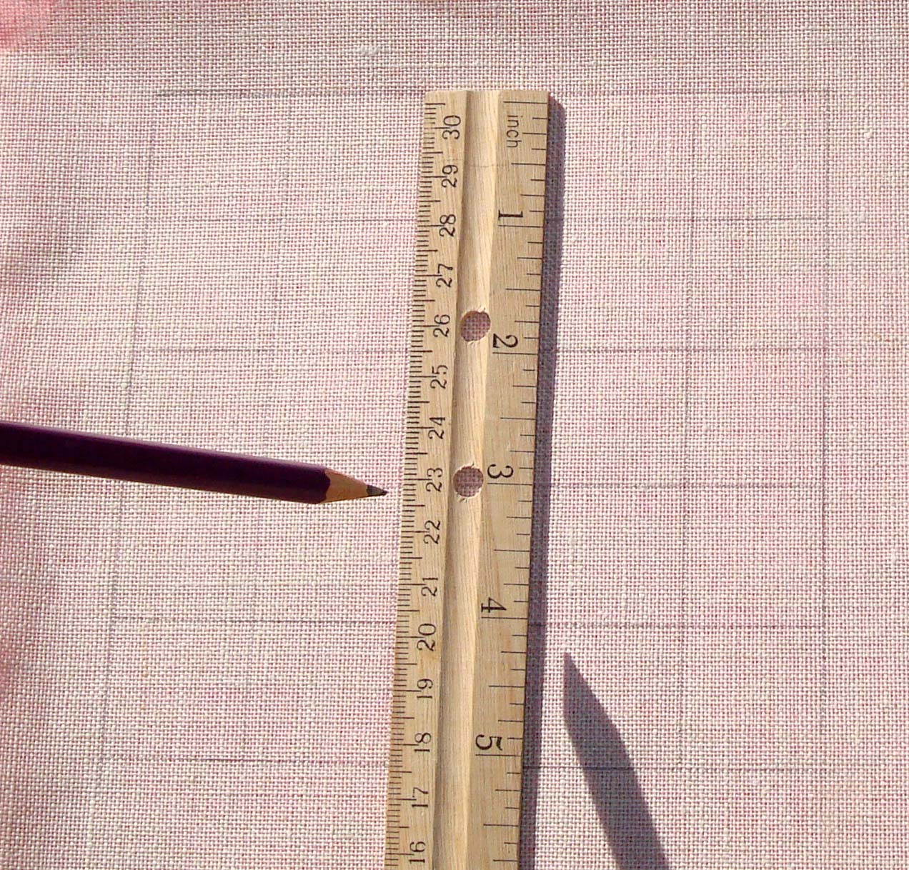 Needle and Thread Adventures: Drawing a Grid