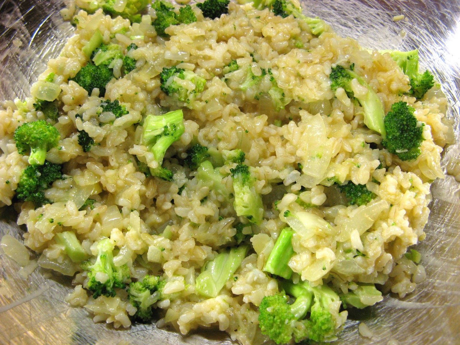 The Well-Fed Newlyweds: Broccoli Rice Gratin