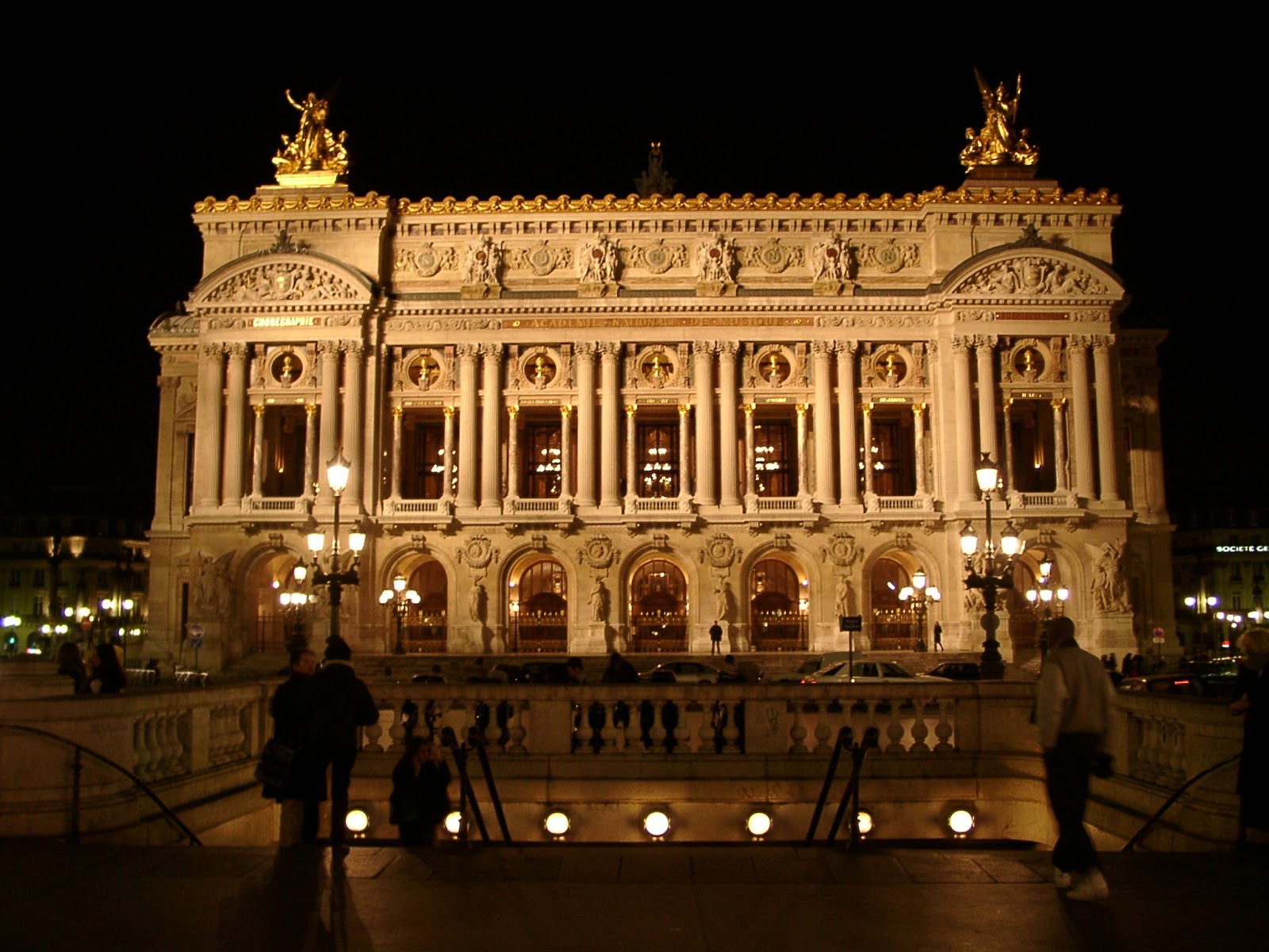 Éclectique: Paris s'illumine