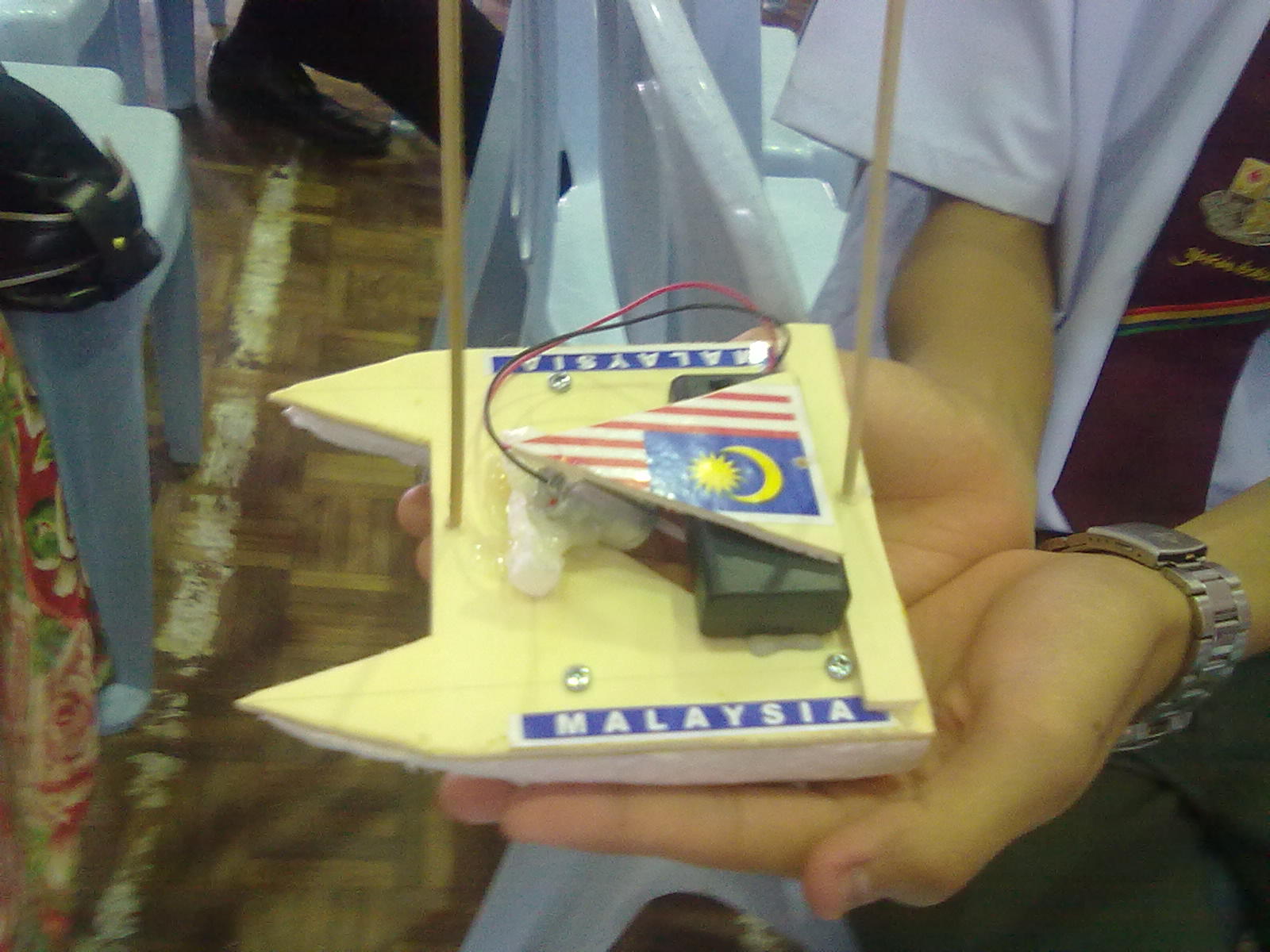 KHB SMK DATO' SULAIMAN PARIT SULONG JOHOR: Pertandingan Reka Cipta Bot ...