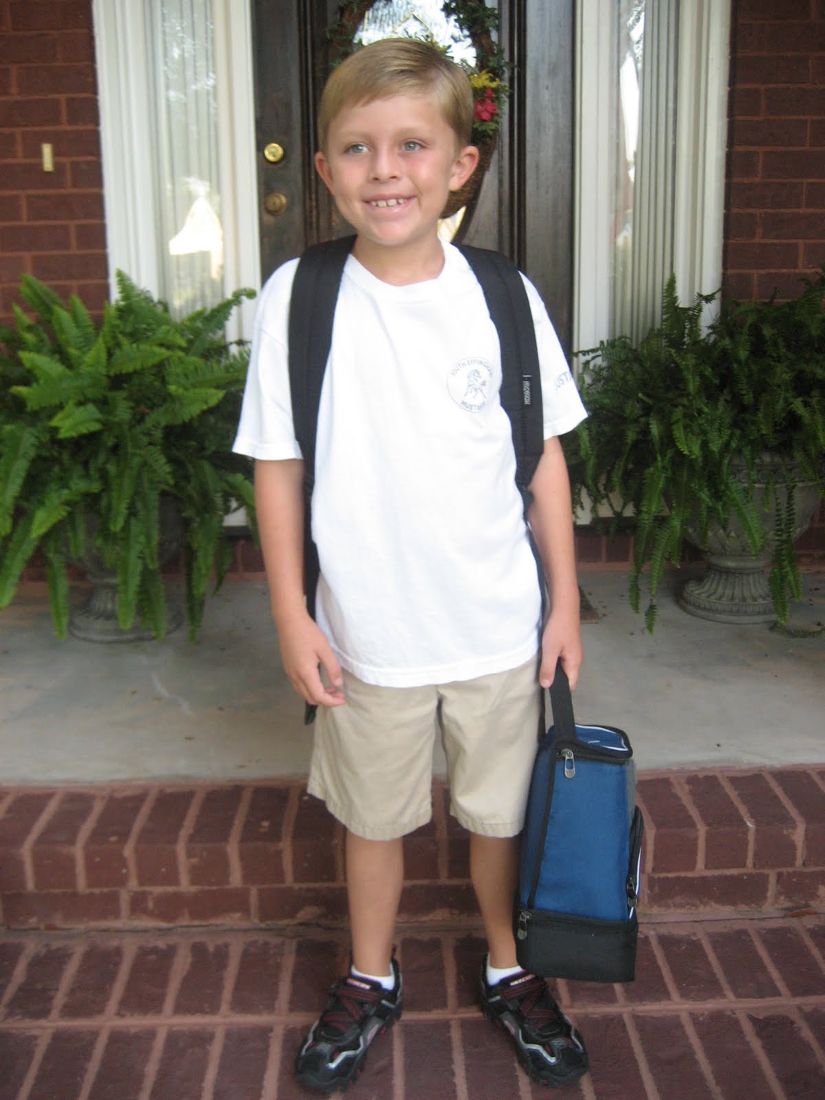 Life is Sweet...Eat the Cake: 1st Day of Second Grade...