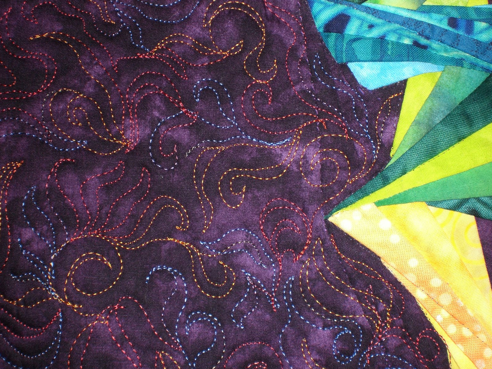 Quilts By Holly: Reflections Spiral quilt