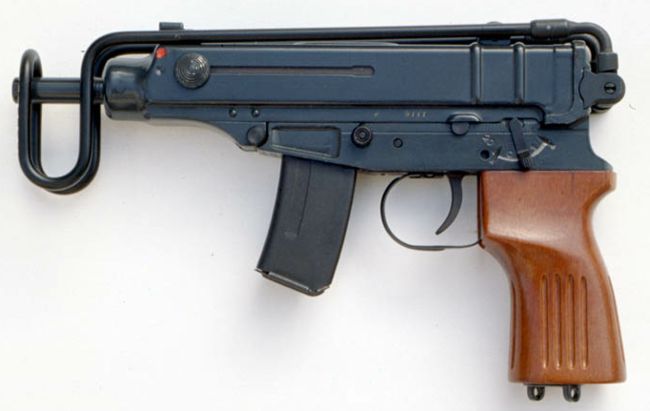 Machines for War: Scorpion SA Vz 61 submachine gun from Czechoslovakia ...