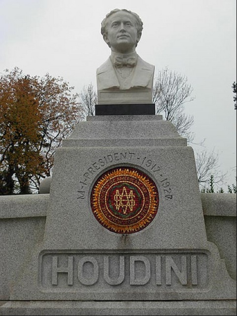 George Washington Body Exhumed