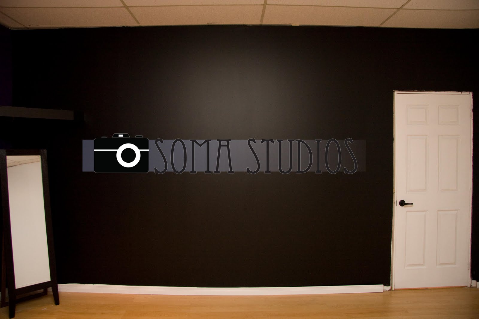 Soma Studios THE BLOG !: New Coloured Walls