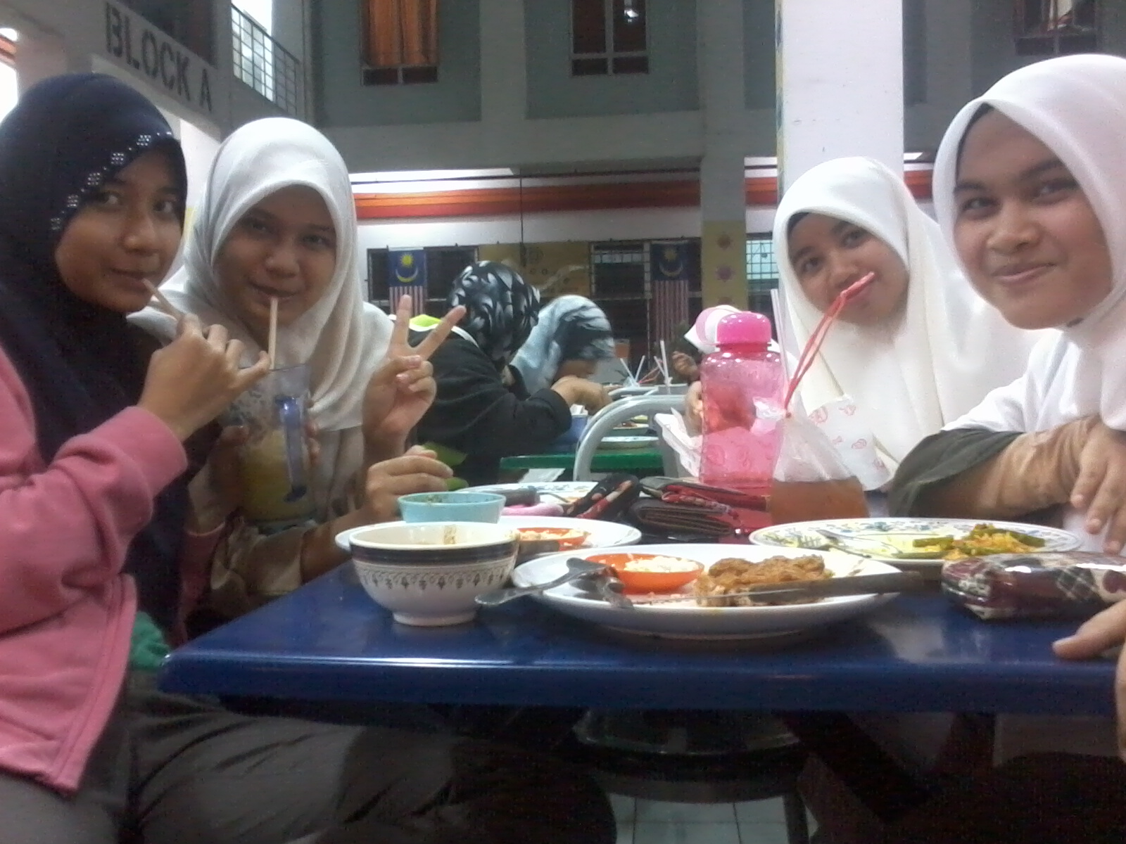 ChocoStrawberi: rindu uia pj