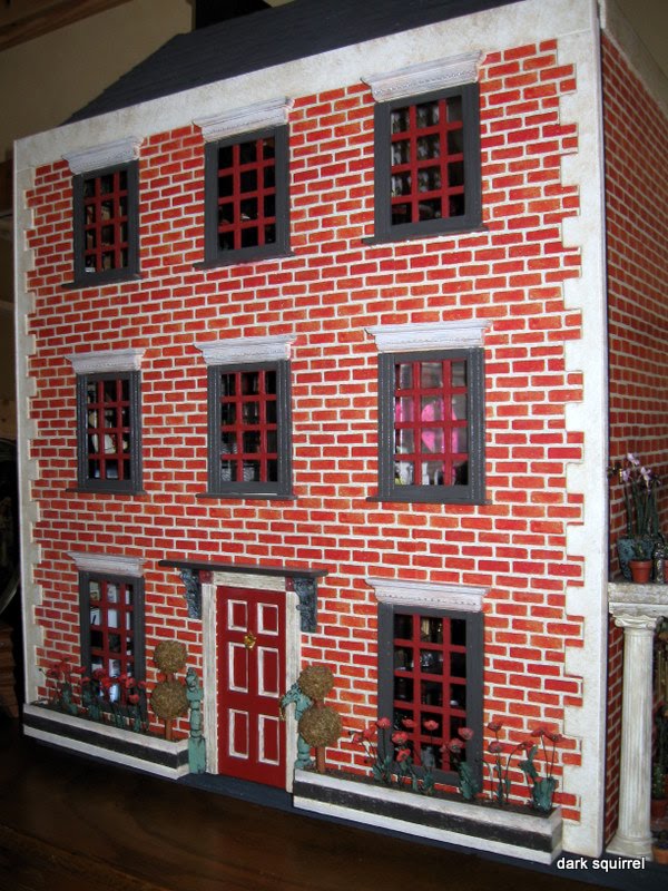 Dark Squirrel's Miniature Asylum ~: My Doll's House