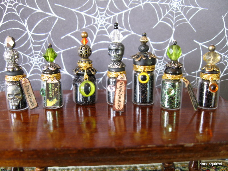 Dark Squirrel's Miniature Asylum ~: New Potion Bottles