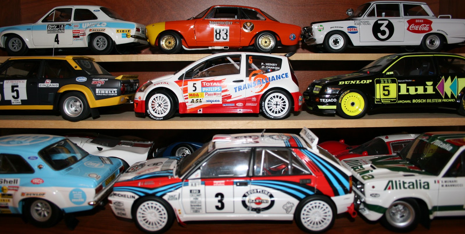 SERGIO GOLDVARG: Pictures of my scale model car collection