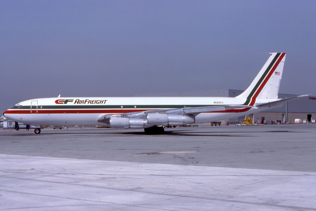 PlaneSpotters Slide-Collections: CF Airfreight B707 N526SJ