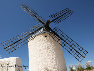 Un Paseo Manchego: Consuegra (Toledo). Si vas a la Mancha no te alborotes…