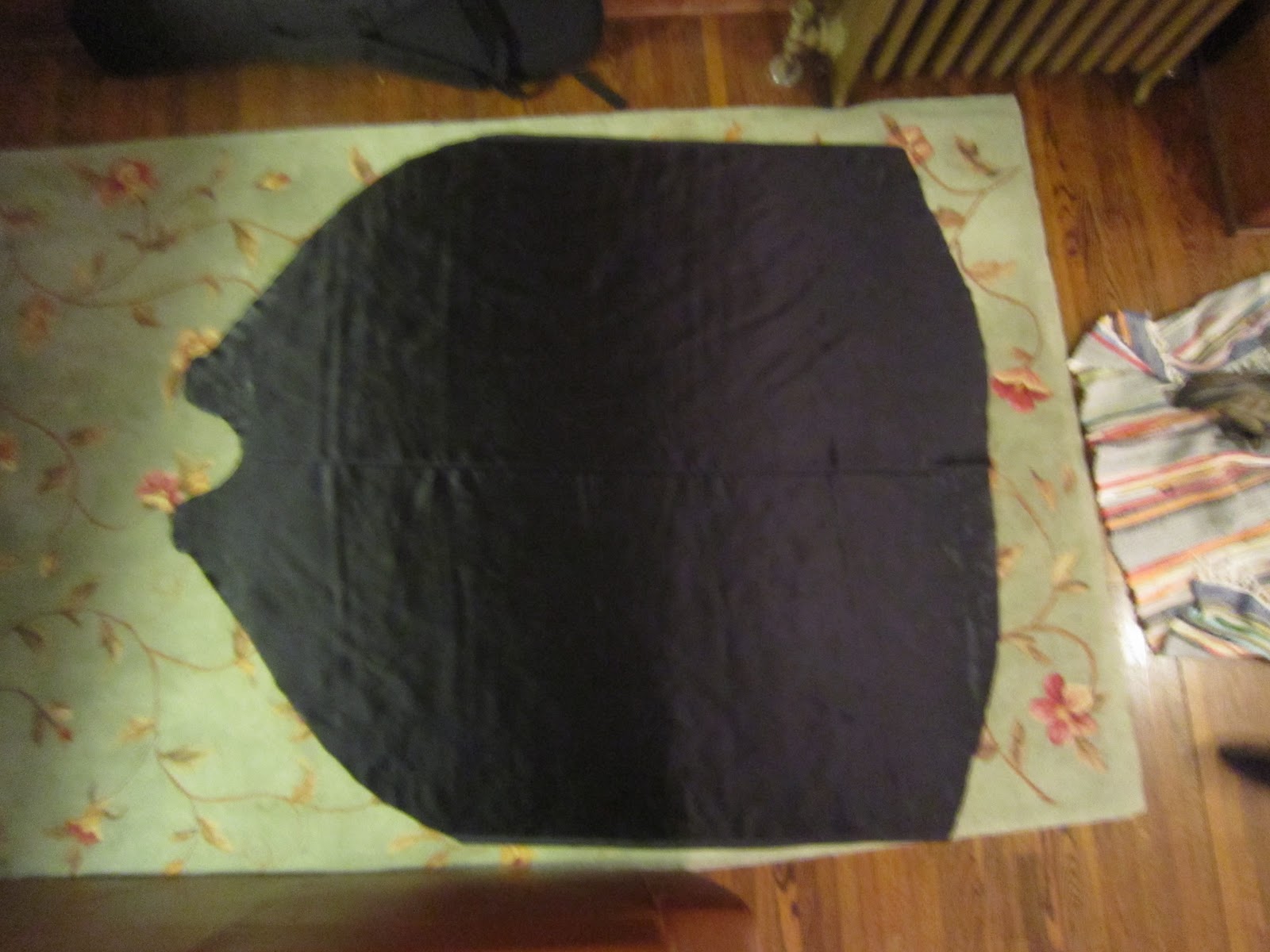 Chuck Does Art: DIY Batman Costume: Cape