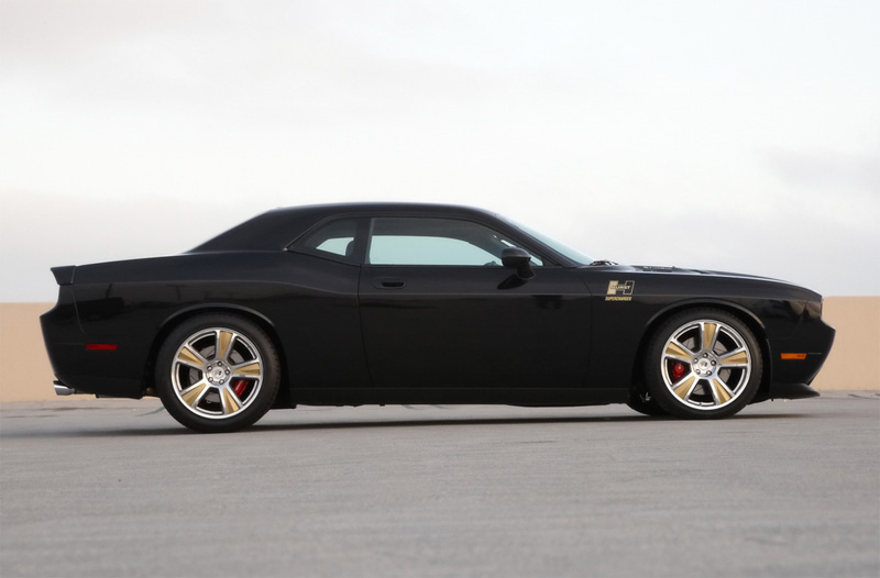 Free Car Pictures: 2009 Hurst Hemi Dodge Challenger
