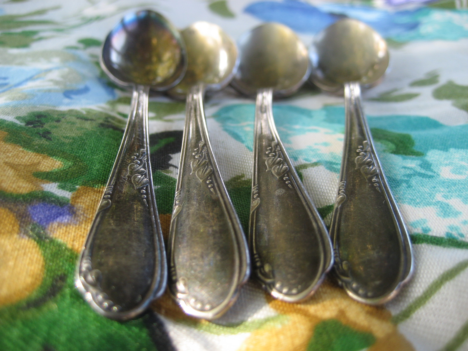 Six Balloons Vintage Delights: Vintage Silver Spoons