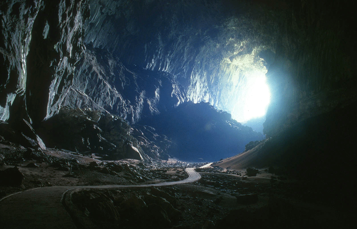 Cave Of The Evil Spirit Niagara Falls