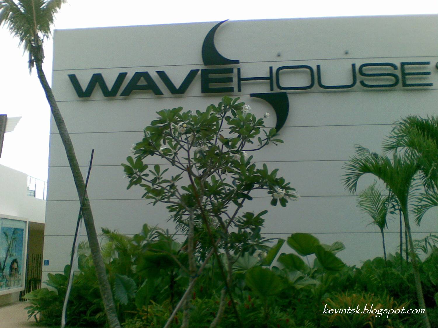 iKev's 部落阁 : UNLV Singapore's UFEST @ Wave House Sentosa