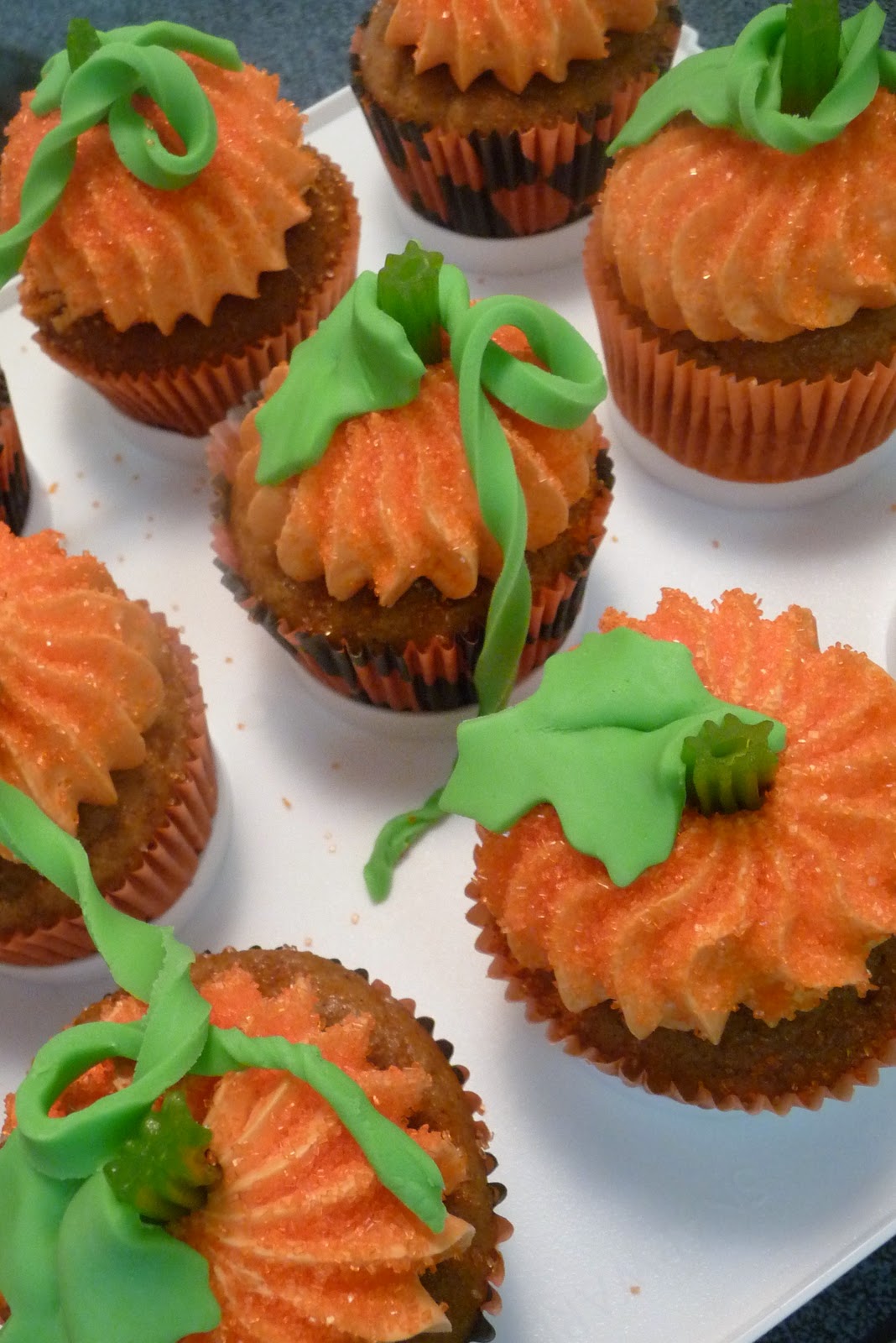 Pure Delights Baking Co.: Pumpkin Cupcakes!