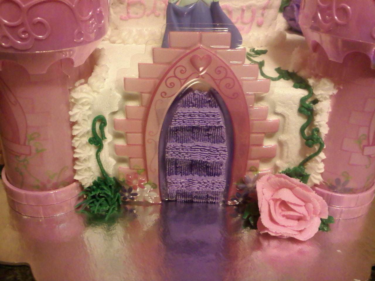 Lick Your Lips Cakes: Disney Princess Cake