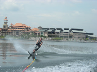 PENA MENARI: KOMPLEKS SUKAN AIR KEMEGAHAN PUTRAJAYA DI ARENA ...