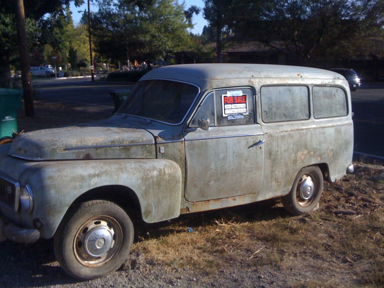 Big Blue's Online Carburetor: THE VOLVO 210: File under "Other cars to dig"