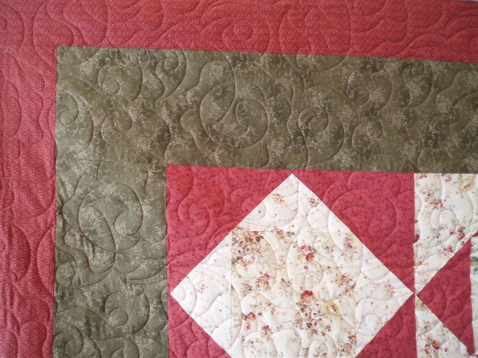 Purrfectly Quilted: Postcards, Custom Quilting and Squishies