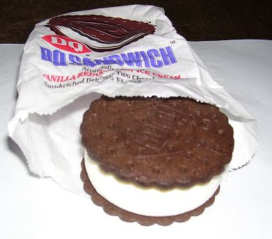 Manila Boy: The DQ Ice Cream SANDWICH!!!