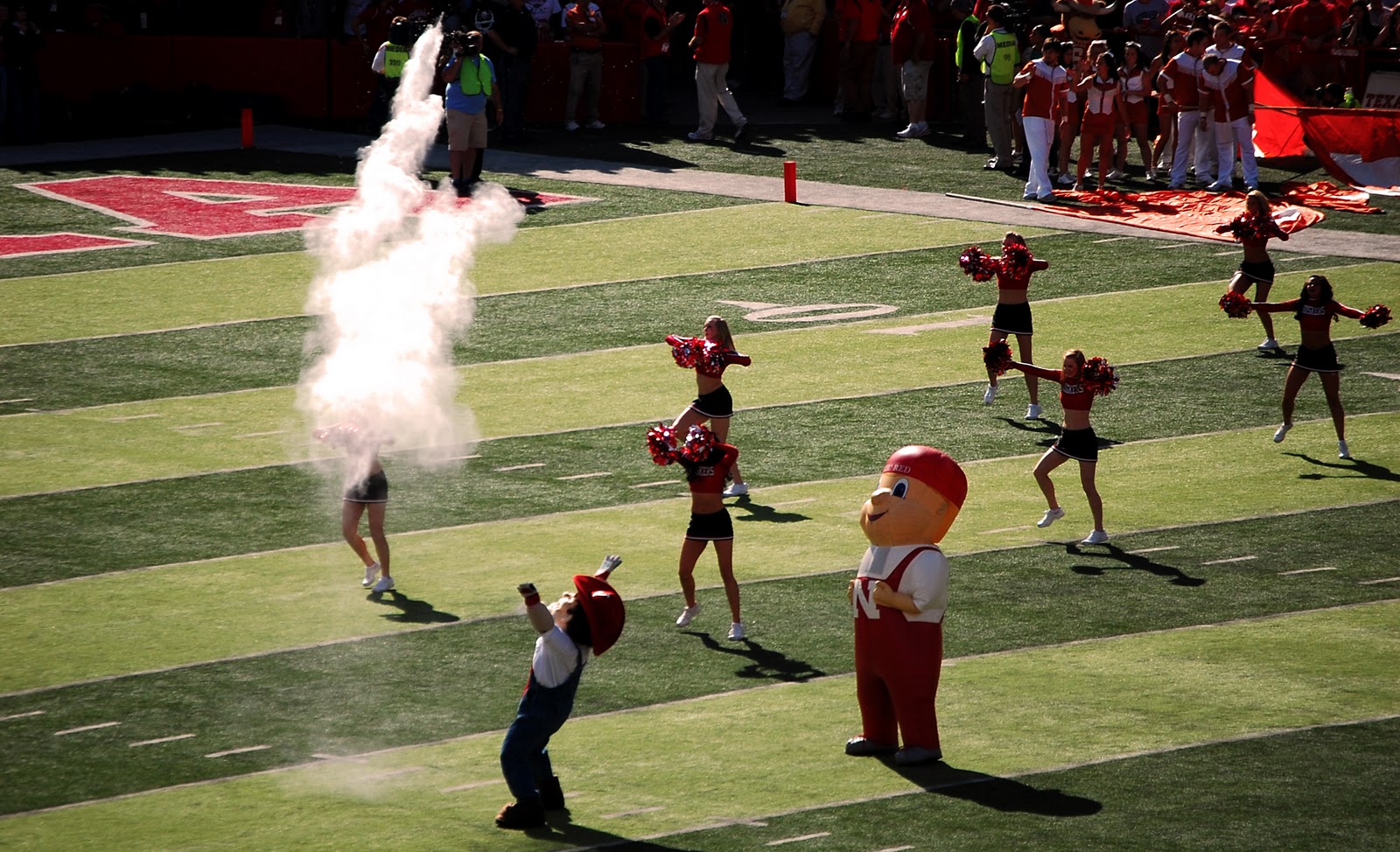 Kiley Ward Photography: Nebraska Football - Why I bleed RED