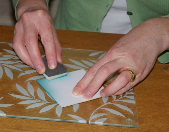 Craft Mad & Loving It!: Tutorial - Inking those edges with Lauren