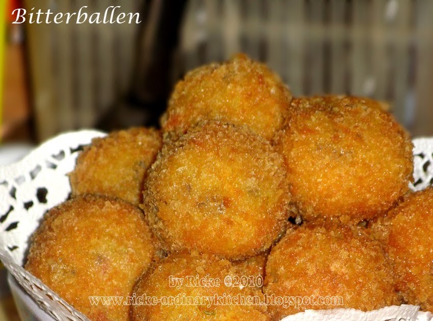 Just My Ordinary Kitchen...: BITTERBALLEN