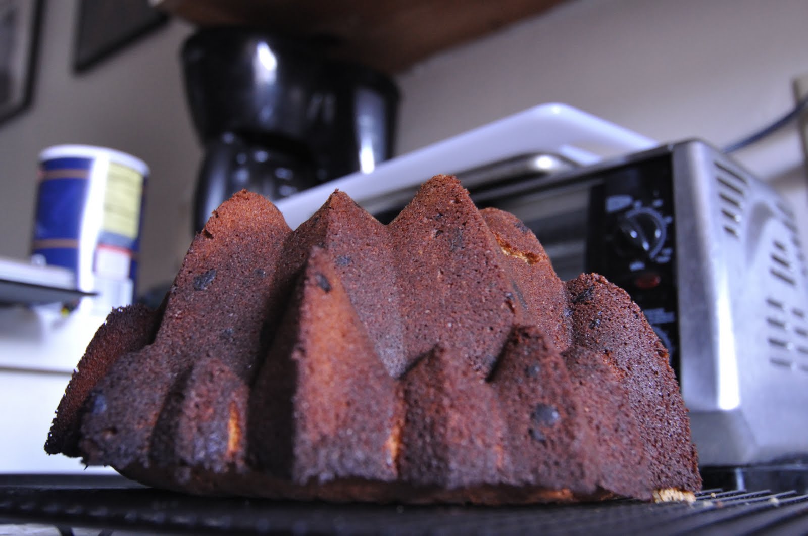 ANN TILLEY HANDMADE: How to Make a Mordor Cake