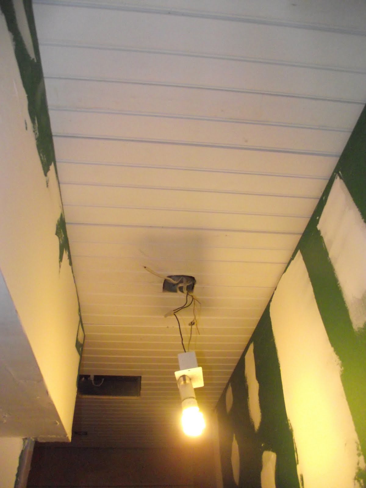 Serendipity Chic Design: Putting up a bead board ceiling tutorial