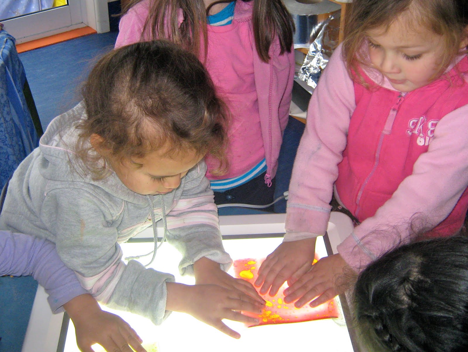 KIDSPACE Quality Early Learning Centre: Exploring Colours with the ...